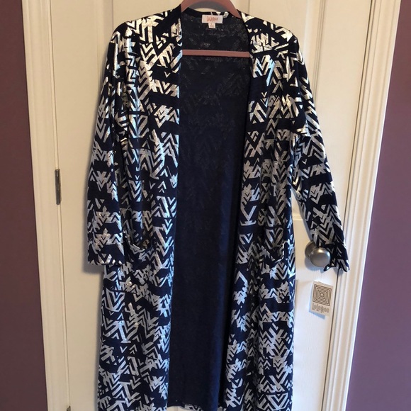 LuLaRoe | Sweaters | New Lularoe Elegant Sarah Navy And Silver Cardigan ...